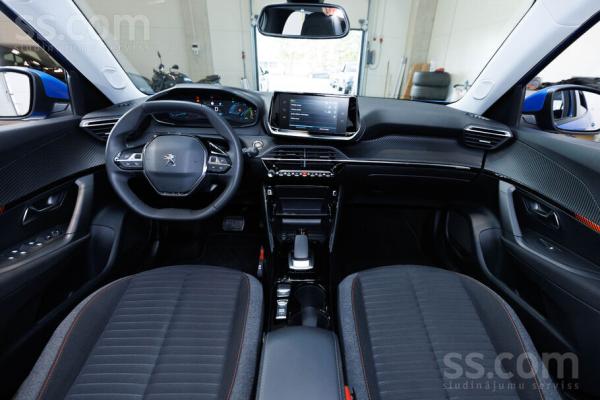 Blue Peugeot 2008 2021 in Riga, with an engine capacity of 1.20 L and mileage of 66 thousand km for 18390 €, photo 10 on AUTOMOTO.COM.LV
