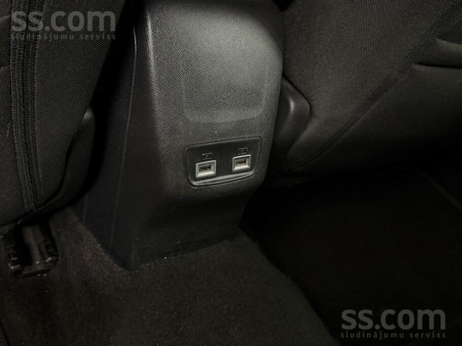 Blue Peugeot 2008 2021 in Riga, with an engine capacity of 1.20 L and mileage of 111 thousand km for 16490 €, photo 24 on AUTOMOTO.COM.LV