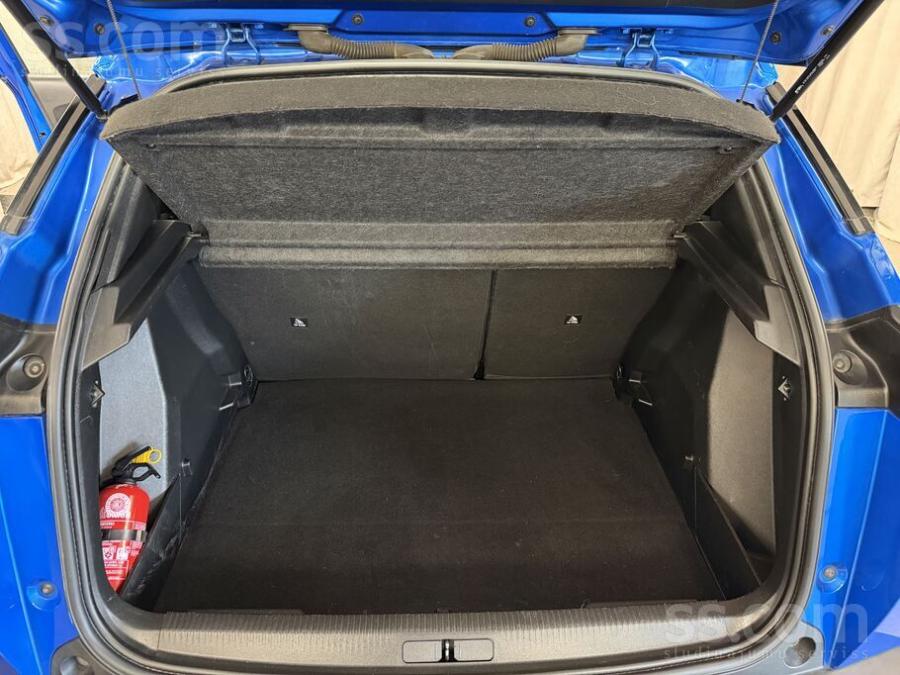 Blue Peugeot 2008 2021 in Riga, with an engine capacity of 1.20 L and mileage of 111 thousand km for 16490 €, photo 32 on AUTOMOTO.COM.LV