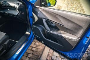 Zils Peugeot 2008 2021 Rīga, ar dzinēja tilpumu 0.00 L un nobraukumu 97 tūkst. km par 16990 €, foto 14 vietnē AUTOMOTO.COM.LV