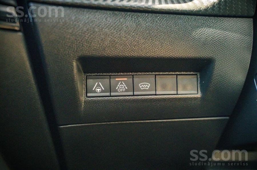 Zils Peugeot 2008 2021 Rīga, ar dzinēja tilpumu 0.00 L un nobraukumu 97 tūkst. km par 16990 €, foto 23 vietnē AUTOMOTO.COM.LV