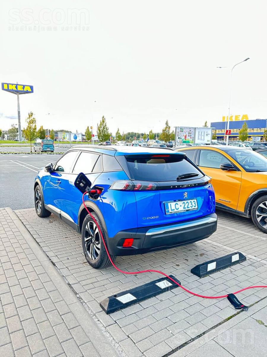 Zils Peugeot 2008 2022 Jūrmala, ar dzinēja tilpumu 0.00 L un nobraukumu 97 tūkst. km par 17000 €, foto 6 vietnē AUTOMOTO.COM.LV