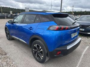 Zils Peugeot 2008 2022 Viļņa, ar dzinēja tilpumu 1.50 L un nobraukumu 178 tūkst. km par 12462 €, foto 4 vietnē AUTOMOTO.COM.LV