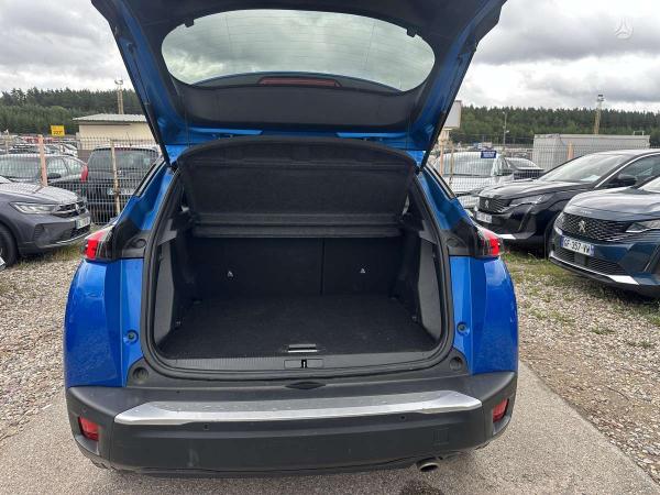 Blue Peugeot 2008 2022 in Vilnius, with an engine capacity of 1.50 L and mileage of 178 thousand km for 12462 €, photo 8 on AUTOMOTO.COM.LV