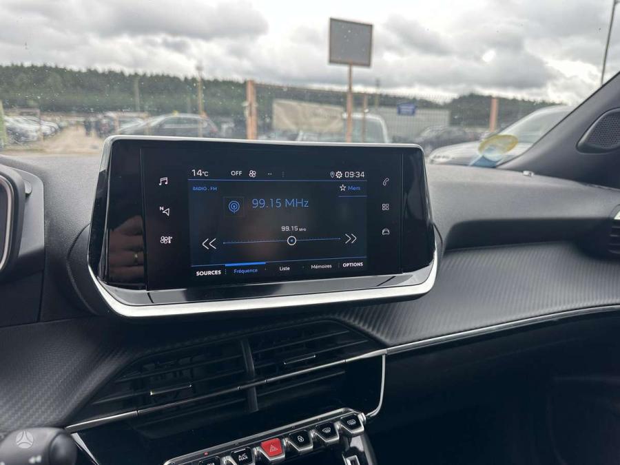 Zils Peugeot 2008 2022 Viļņa, ar dzinēja tilpumu 1.50 L un nobraukumu 178 tūkst. km par 12462 €, foto 14 vietnē AUTOMOTO.COM.LV