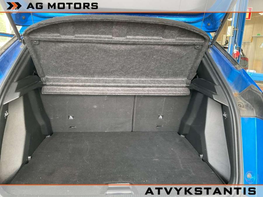 Zils Peugeot 2008 2022 Viļņa, ar dzinēja tilpumu 1.20 L un nobraukumu 108 tūkst. km par 14500 €, foto 7 vietnē AUTOMOTO.COM.LV