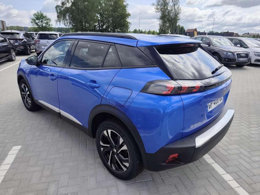 Blue Peugeot 2008 2023 in Taurage, with an engine capacity of 1.50 L and mileage of 172 thousand km for 13552 €, photo 5 on AUTOMOTO.COM.LV
