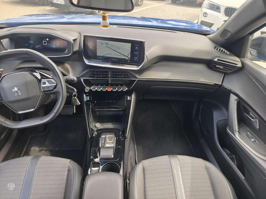 Blue Peugeot 2008 2023 in Taurage, with an engine capacity of 1.50 L and mileage of 172 thousand km for 13552 €, photo 9 on AUTOMOTO.COM.LV