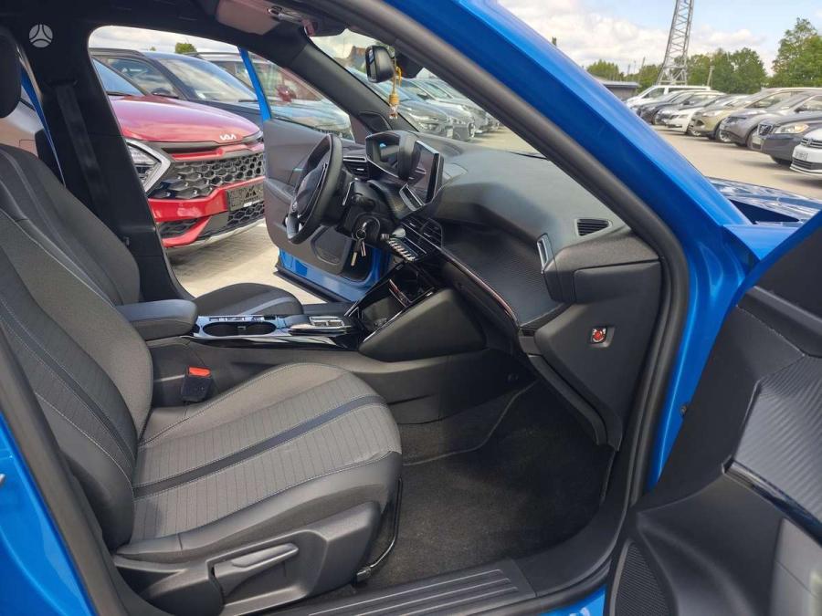 Blue Peugeot 2008 2023 in Taurage, with an engine capacity of 1.50 L and mileage of 172 thousand km for 13552 €, photo 18 on AUTOMOTO.COM.LV