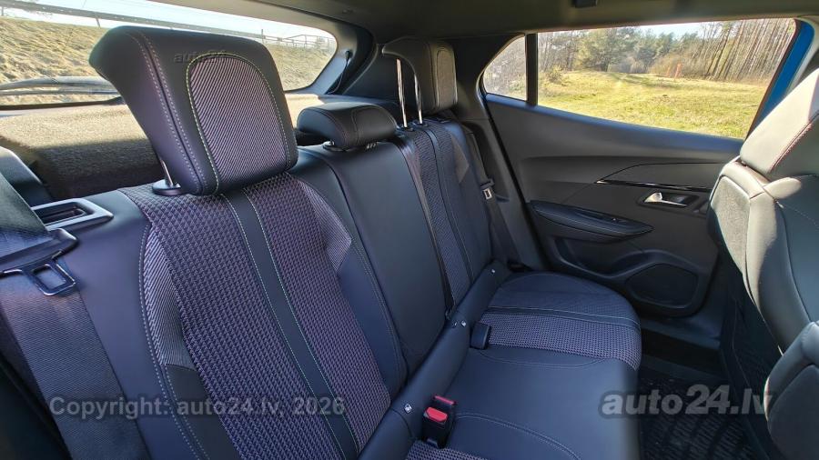 Zils Peugeot 2008 2020 Tallina, ar dzinēja tilpumu 0.00 L un nobraukumu 1111 tūkst. km par 14700 €, foto 16 vietnē AUTOMOTO.COM.LV