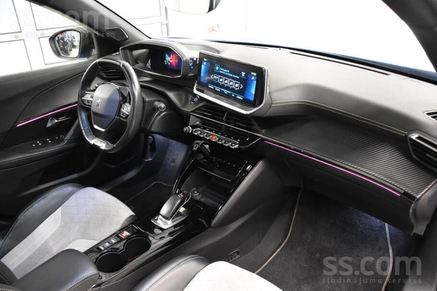 Zils Peugeot 2008 2020 Rīga, ar dzinēja tilpumu 1.20 L un nobraukumu 66 tūkst. km par 18990 €, foto 15 vietnē AUTOMOTO.COM.LV