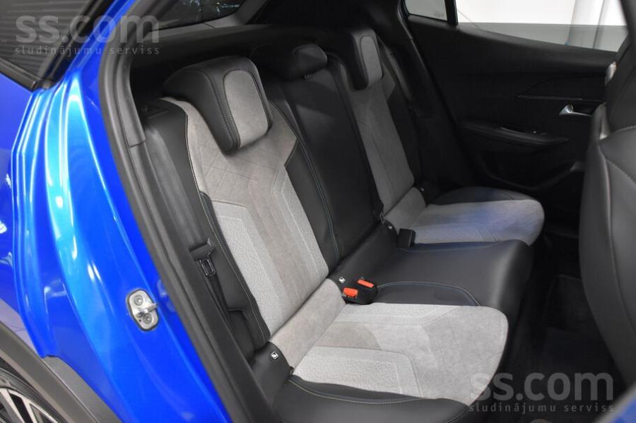 Zils Peugeot 2008 2020 Rīga, ar dzinēja tilpumu 1.20 L un nobraukumu 66 tūkst. km par 18990 €, foto 17 vietnē AUTOMOTO.COM.LV
