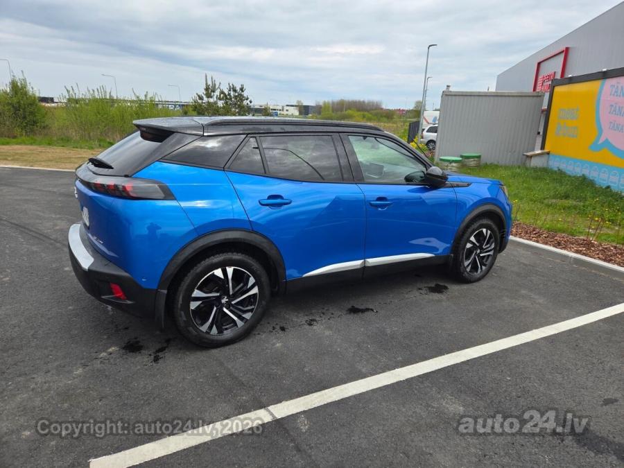 Blue Peugeot 2008 2021 in Tallinn, with an engine capacity of 0.00 L and mileage of 59 thousand km for 20100 €, photo 4 on AUTOMOTO.COM.LV
