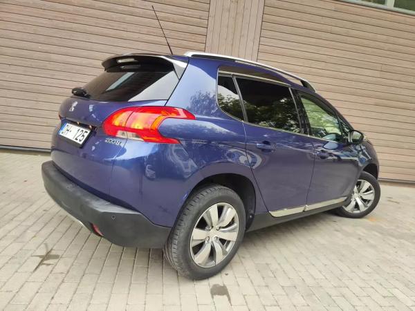 Zils Peugeot 2008 2015 Jelgava, ar dzinēja tilpumu 1.20 L un nobraukumu 111 tūkst. km par 6990 €, foto 5 vietnē AUTOMOTO.COM.LV
