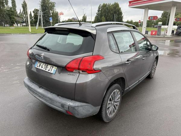 Brown Peugeot 2008 2013 in Taurage, with an engine capacity of 1.20 L and mileage of 162 thousand km for 3600 €, photo 8 on AUTOMOTO.COM.LV