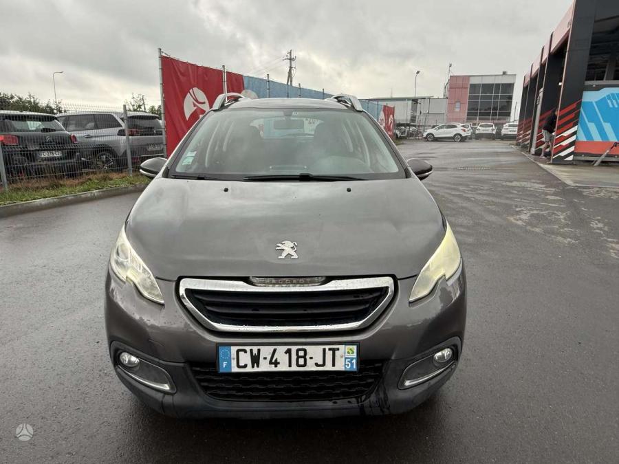 Brown Peugeot 2008 2013 in Taurage, with an engine capacity of 1.20 L and mileage of 162 thousand km for 3600 €, photo 20 on AUTOMOTO.COM.LV