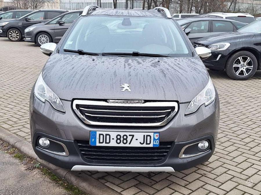 Brown Peugeot 2008 2014 in Taurage, with an engine capacity of 1.56 L and mileage of 237 thousand km for 4600 €, photo 2 on AUTOMOTO.COM.LV