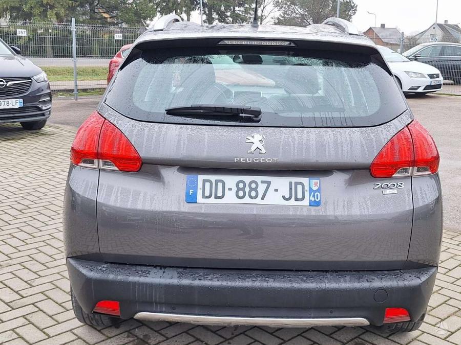 Brown Peugeot 2008 2014 in Taurage, with an engine capacity of 1.56 L and mileage of 237 thousand km for 4600 €, photo 5 on AUTOMOTO.COM.LV