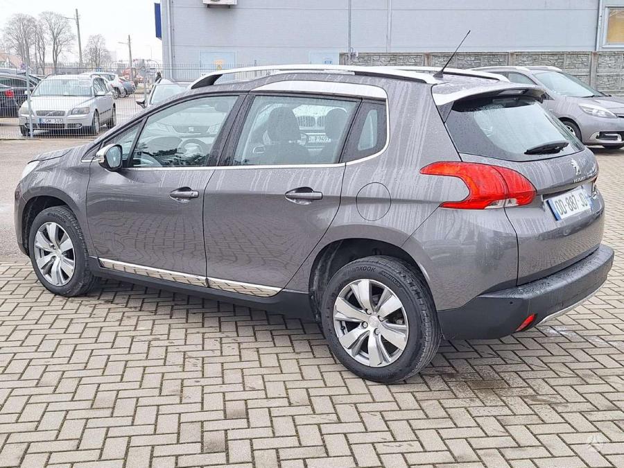Brown Peugeot 2008 2014 in Taurage, with an engine capacity of 1.56 L and mileage of 237 thousand km for 4600 €, photo 6 on AUTOMOTO.COM.LV