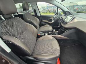 Brown Peugeot 2008 2014 in Siauliai, with an engine capacity of 1.20 L and mileage of 105 thousand km for 5350 €, photo 20 on AUTOMOTO.COM.LV