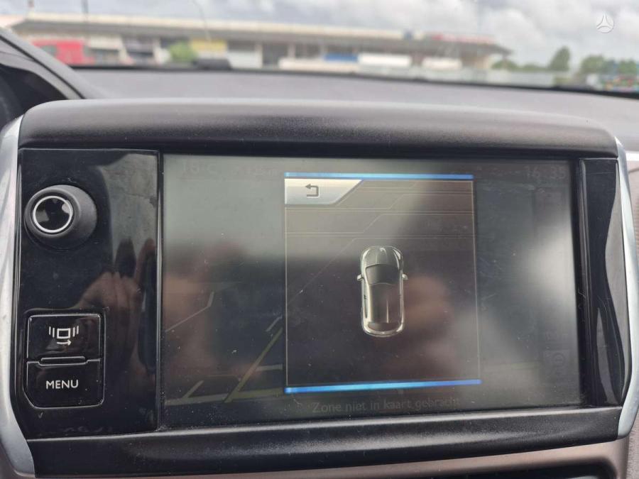 Brown Peugeot 2008 2014 in Siauliai, with an engine capacity of 1.20 L and mileage of 105 thousand km for 5350 €, photo 36 on AUTOMOTO.COM.LV