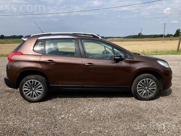 Brown Peugeot 2008 2014 in Talsi, with an engine capacity of 1.20 L and mileage of 125 thousand km for 5999 €, photo 2 on AUTOMOTO.COM.LV