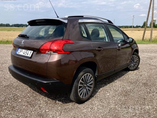Brown Peugeot 2008 2014 in Talsi, with an engine capacity of 1.20 L and mileage of 125 thousand km for 5999 €, photo 3 on AUTOMOTO.COM.LV