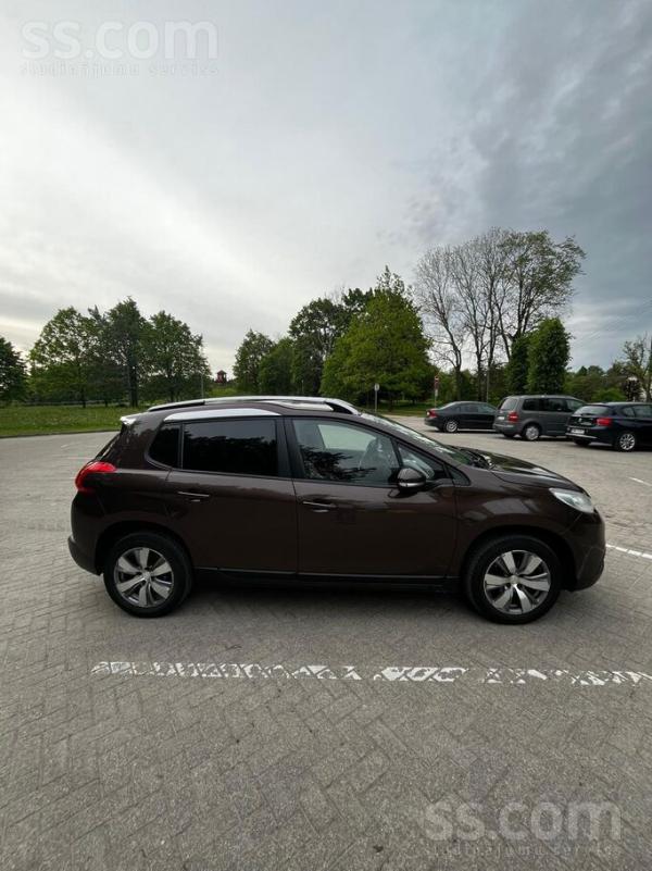 Brown Peugeot 2008 2014 in Ogre, with an engine capacity of 1.60 L and mileage of 285 thousand km for 4250 €, photo 4 on AUTOMOTO.COM.LV