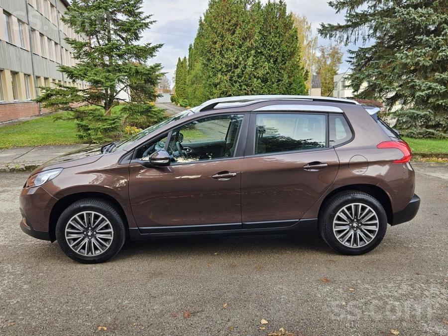 Brown Peugeot 2008 2014 in Jekabpils, with an engine capacity of 1.20 L and mileage of 45 thousand km for 7490 €, photo 12 on AUTOMOTO.COM.LV