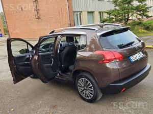 Brown Peugeot 2008 2014 in Jekabpils, with an engine capacity of 1.20 L and mileage of 45 thousand km for 7490 €, photo 19 on AUTOMOTO.COM.LV