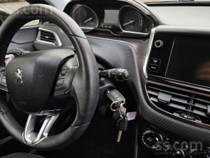 Brown Peugeot 2008 2014 in Jekabpils, with an engine capacity of 1.20 L and mileage of 45 thousand km for 7490 €, photo 27 on AUTOMOTO.COM.LV