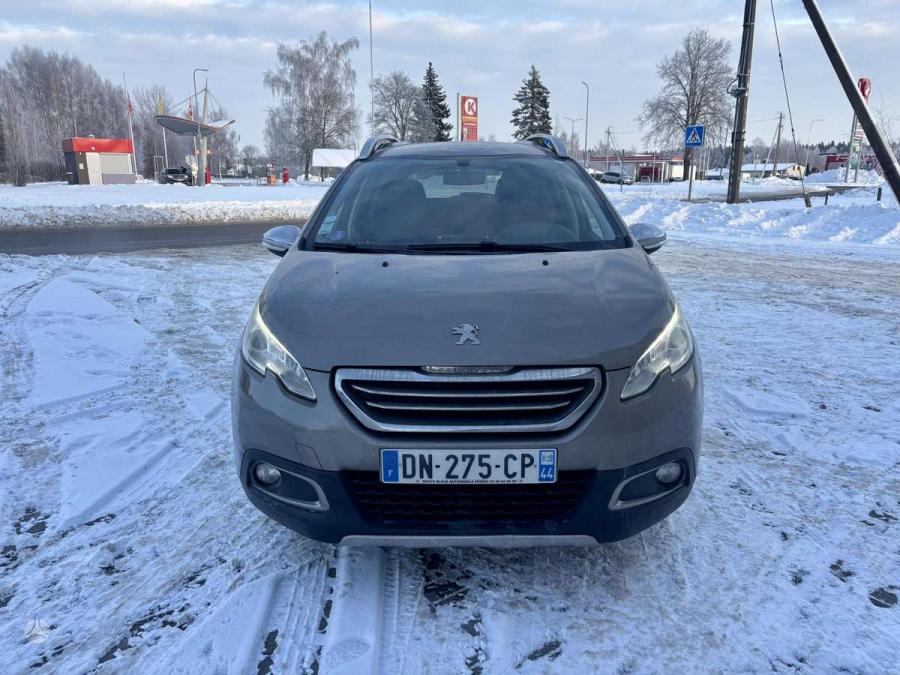 Brūns Peugeot 2008 2015 Tauragė, ar dzinēja tilpumu 1.20 L un nobraukumu 180 tūkst. km par 4600 €, foto 2 vietnē AUTOMOTO.COM.LV