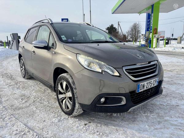 Brown Peugeot 2008 2015 in Taurage, with an engine capacity of 1.20 L and mileage of 180 thousand km for 3600 €, photo 1 on AUTOMOTO.COM.LV