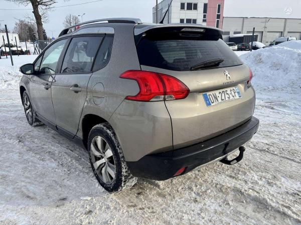 Brown Peugeot 2008 2015 in Taurage, with an engine capacity of 1.20 L and mileage of 180 thousand km for 3600 €, photo 7 on AUTOMOTO.COM.LV