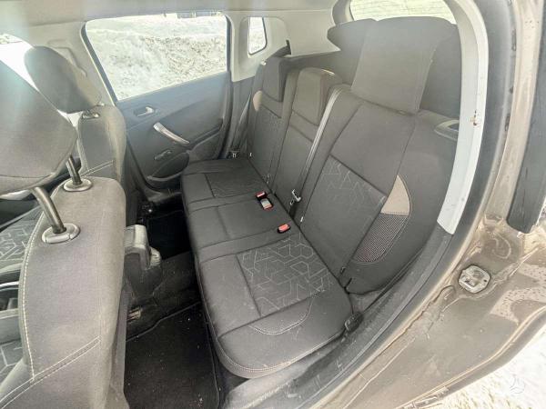 Brūns Peugeot 2008 2015 Tauragė, ar dzinēja tilpumu 1.20 L un nobraukumu 180 tūkst. km par 3600 €, foto 11 vietnē AUTOMOTO.COM.LV