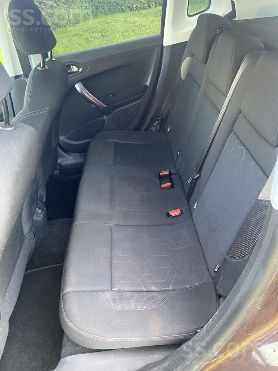 Brūns Peugeot 2008 2015 Rīga, ar dzinēja tilpumu 1.20 L un nobraukumu 154 tūkst. km par 5200 €, foto 9 vietnē AUTOMOTO.COM.LV