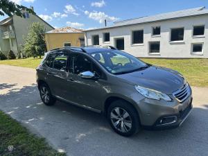 Brown Peugeot 2008 2016 in Jurbarkas, with an engine capacity of 1.56 L and mileage of 182 thousand km for 6200 €, photo 9 on AUTOMOTO.COM.LV