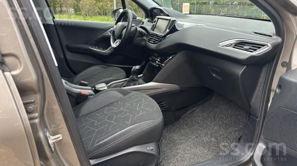 Brūns Peugeot 2008 2017 Rīga, ar dzinēja tilpumu 1.20 L un nobraukumu 107 tūkst. km par 5599 €, foto 11 vietnē AUTOMOTO.COM.LV