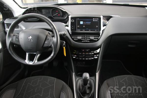 Brūns Peugeot 2008 2018 Tukums, ar dzinēja tilpumu 1.20 L un nobraukumu 59 tūkst. km par 8358 €, foto 9 vietnē AUTOMOTO.COM.LV