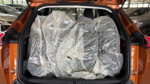 Brūns Peugeot 2008 2020 Rīga, ar dzinēja tilpumu 1.20 L un nobraukumu 136 tūkst. km par 1350000 €, foto 13 vietnē AUTOMOTO.COM.LV
