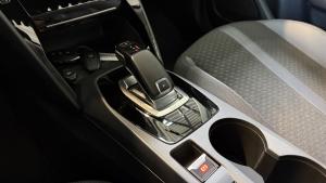 Brūns Peugeot 2008 2020 Rīga, ar dzinēja tilpumu 1.20 L un nobraukumu 136 tūkst. km par 1350000 €, foto 22 vietnē AUTOMOTO.COM.LV