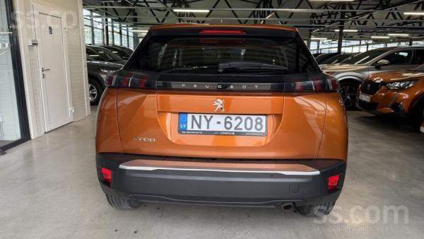 Brown Peugeot 2008 2021 in Riga, with an engine capacity of 1.20 L and mileage of 95 thousand km for 11900 €, photo 5 on AUTOMOTO.COM.LV
