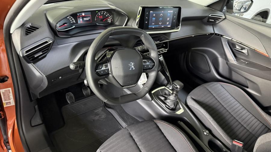 Brūns Peugeot 2008 2022 Rīga, ar dzinēja tilpumu 1.20 L un nobraukumu 35 tūkst. km par 1490000 €, foto 9 vietnē AUTOMOTO.COM.LV