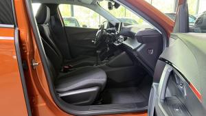 Brūns Peugeot 2008 2022 Rīga, ar dzinēja tilpumu 1.20 L un nobraukumu 35 tūkst. km par 1490000 €, foto 13 vietnē AUTOMOTO.COM.LV