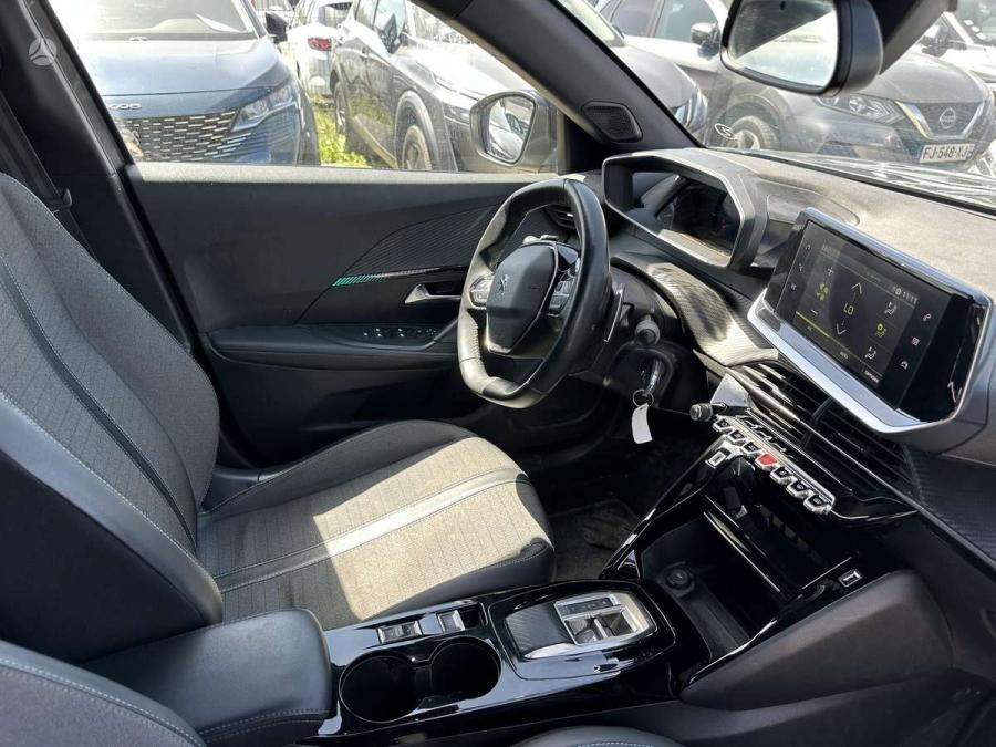 Brown Peugeot 2008 2023 in Vilnius, with an engine capacity of 1.50 L and mileage of 185 thousand km for 11736 €, photo 13 on AUTOMOTO.COM.LV