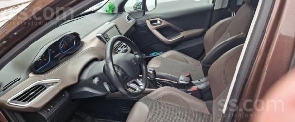Brūns Peugeot 2008 2013 Daugavpils, ar dzinēja tilpumu 1.60 L un nobraukumu 130 tūkst. km par 5000 €, foto 2 vietnē AUTOMOTO.COM.LV