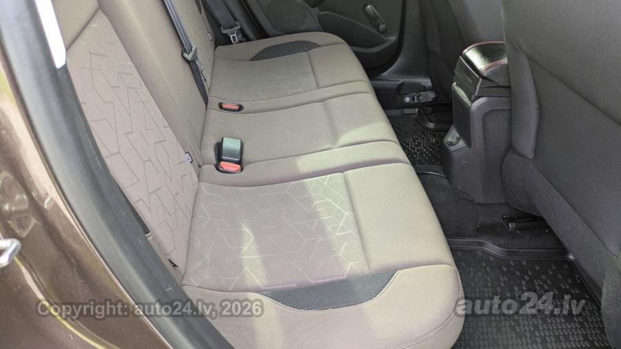 Brūns Peugeot 2008 2014 Tartu, ar dzinēja tilpumu 1.60 L un nobraukumu 151 tūkst. km par 6150 €, foto 11 vietnē AUTOMOTO.COM.LV