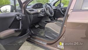 Brūns Peugeot 2008 2014 Tartu, ar dzinēja tilpumu 1.60 L un nobraukumu 151 tūkst. km par 6150 €, foto 13 vietnē AUTOMOTO.COM.LV