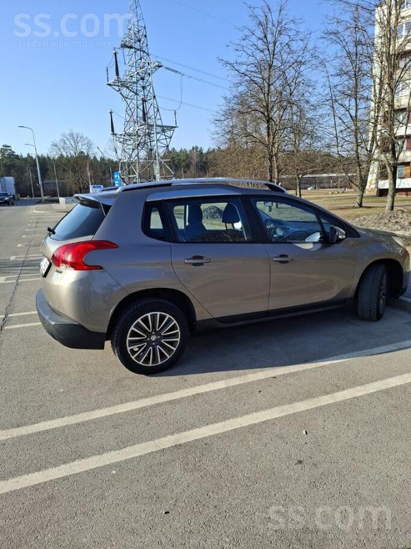 Brown Peugeot 2008 2014 in Riga, with an engine capacity of 1.60 L and mileage of 253 thousand km for 5500 €, photo 3 on AUTOMOTO.COM.LV
