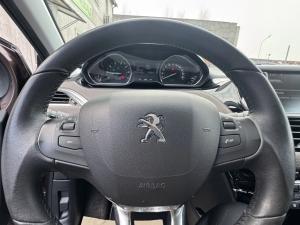 Brūns Peugeot 2008 2014 Rīga, ar dzinēja tilpumu 1.20 L un nobraukumu 54 tūkst. km par 7600 €, foto 4 vietnē AUTOMOTO.COM.LV
